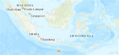 Terremoto De Magnitud 62 En Las Islas Indonesias De Java Y Bali