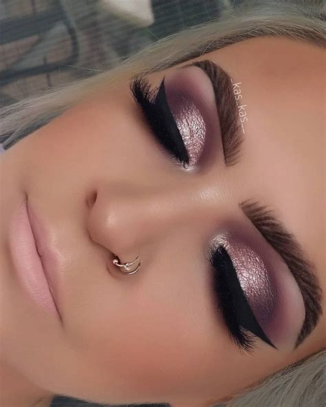 I Live For Rose Gold And Mauve Colors Whos With Me 🙋🏼‍♀️