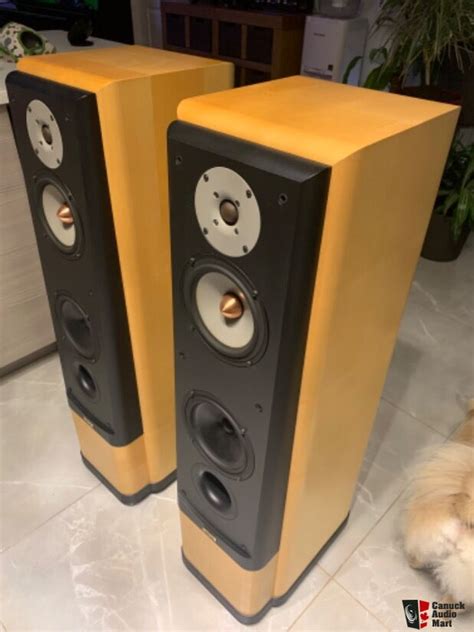 Jamo Speakers