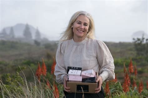 Bookmarks With Vicki Scott Rnz