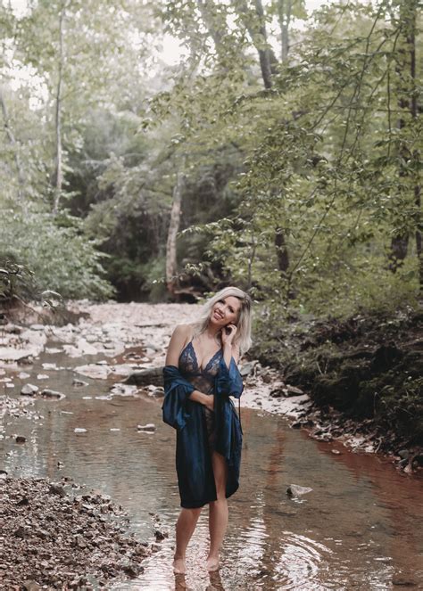 Breanne Brings The Fire In Outdoor Boudoir [clarksville Boudoir