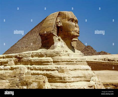 Iconic Cairo Hi Res Stock Photography And Images Alamy