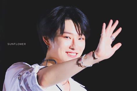 𝘚‌𝘜‌𝘕‌𝘍‌𝘓‌𝘖‌𝘞‌𝘌‌𝘙 🌻 On Twitter