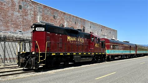 An Nsb Di 4 And B5 Carriages Arriving In Trondheim From Bodø Nordland Line R Trains