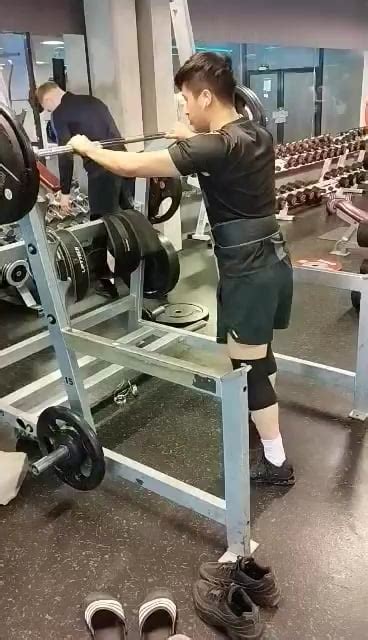 Squat Formcheck R Formcheck