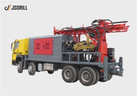 Truck Mounted Drilling Rig Truck Chassis Air Compressor Mud Pump And