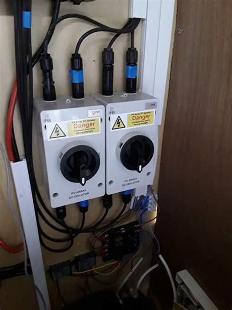 Pv Array Dc Switch Disconnector Voltacon Solar Blog