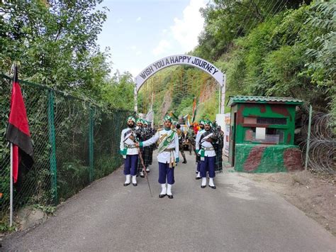 Pin By Chinar Gallery A Digital Tour On Azadi Ka Amrit Mahotsav