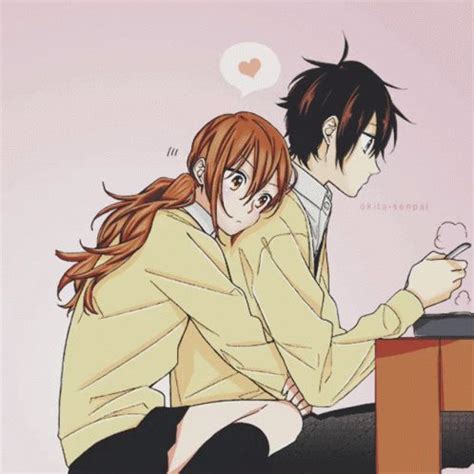 Horimiya Izumi Miyamura Gif Horimiya Izumi Miyamura Hori Kyoko Discover Share Gifs