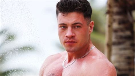 Bartek Z Hotelu Paradise 8 Miażdży Hejterów Zamierza Iść Na Terapię Obcaspl