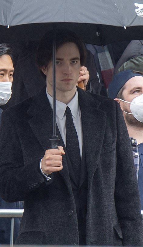 Suki N Rob Ideas In Suki Waterhouse Robert Pattinson Robert Pattinson Twilight