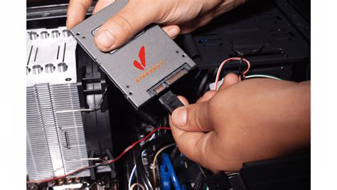 C Ng Ssd L G Ph N Bi T C Ng Ssd V Hdd Vinahost