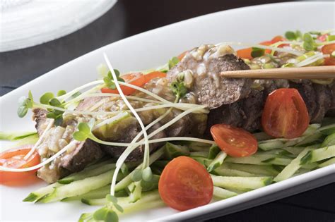 鹿肉の菊花シュウマイ｜ジビエレシピ｜いなばのジビエ推進協議会