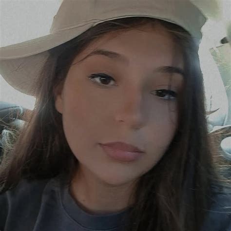 gabriela (@nott_gabi) • Threads, Say more