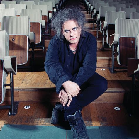 Robert Smith En Solitario Recupera Faith Pyd