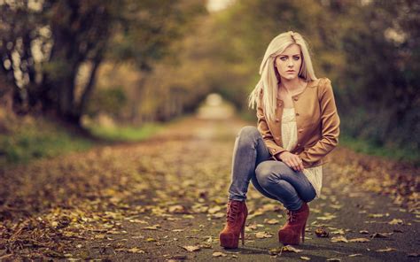 Model Autumn Girl Wallpaper Hd Girls 4k Wallpapers Images And