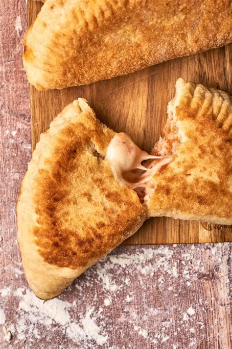 Crave Worthy Homemade Panzerotti Recipe