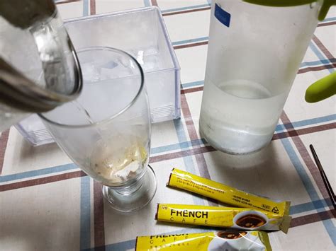 커피믹스로 아이스커피 만들기