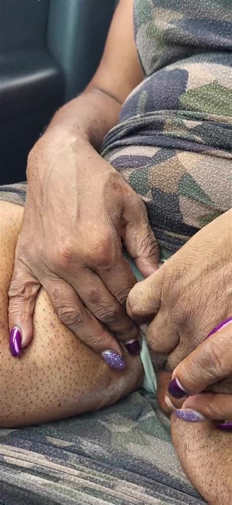 Finger Pop That Slit Hotntubes Com