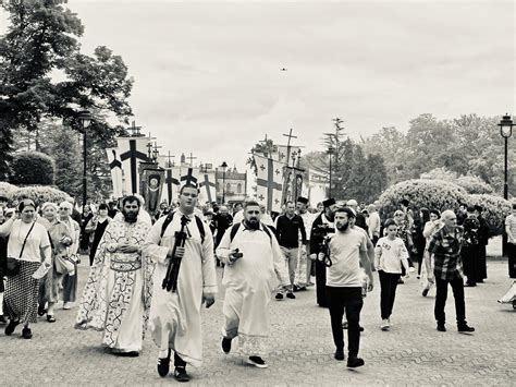 წმინდა პაისი ფარასადან ზეცაში სერია 1 ნაწილი 1 პირველი სერიის მეორე ნაწილი იხილეთ ამ ბმულზე