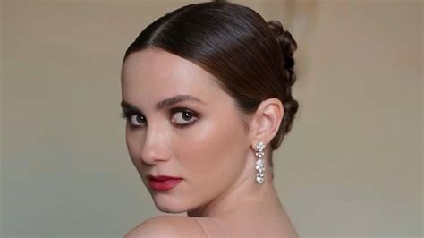 Peinados Recogidos Que Te Har N Ver S Per Elegante En Temporada De