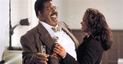 Ventajas De Salir Con Un Hombre Con Kilitos Encima