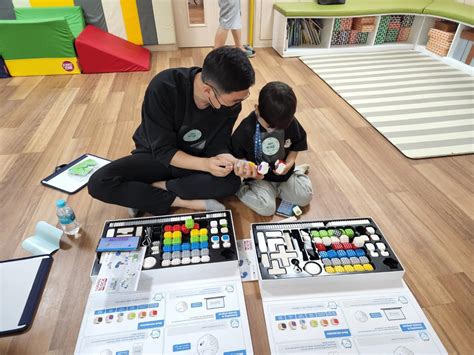 큐브로이드 코딩아틀리에 컴플레이랩 아빠와 함께하는 유아 놀이 코딩