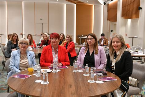 Народна Ангеловска Бежоска ја промовира иницијативата за подобар пристап до финансии за жените