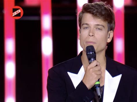 Future Hits Live Le Pagelle The Kolors Scaramantici Voto 8