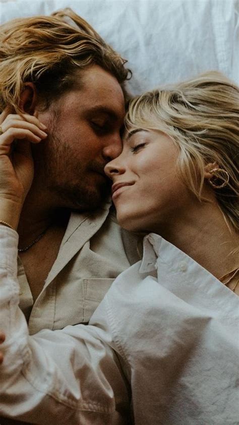 Romantic Couples Photoshoot Engagement Announcement Photos