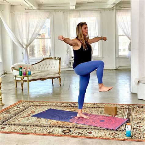 Nicole Sciaccas Feet