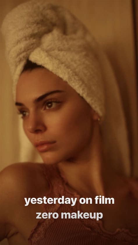 Kendall Jenner Acne She Gets Real About Dealing With Spots Glamour Uk