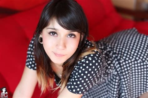 Thumbs Pro Suicide Girls Chile