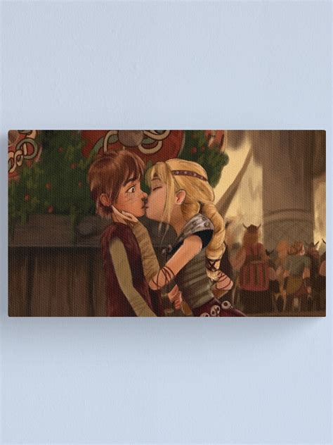 Hiccup And Astrid Kiss