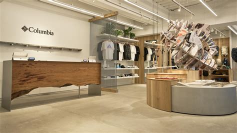 Columbia Tokyo Flagship 店舗情報 │コロンビアcolumbia公式通販サイト