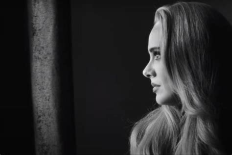 Lirik Lagu Easy On Me Adele Lengkap Dengan Terjemah Bahasa