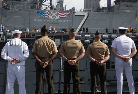 Uss Fort Lauderdale Lpd 28 Uss Fort Lauderdale Lpd 28