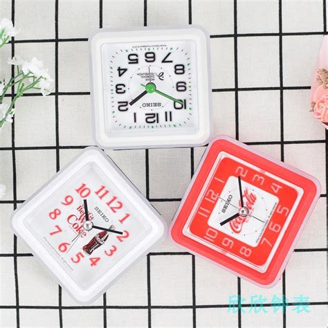 Seiko日本精工时钟led夜灯静音贪睡闹钟儿童学生创意闹表qhe090k 虎窝淘