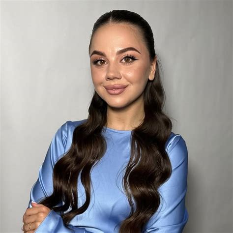 Вика Английский 🇺🇸 Krd Princess • Threads Say More