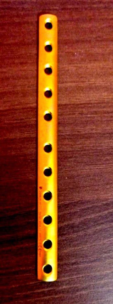 Narrow Dynamic Compression Plate Thickness 2 Mm Size 35 Mm At