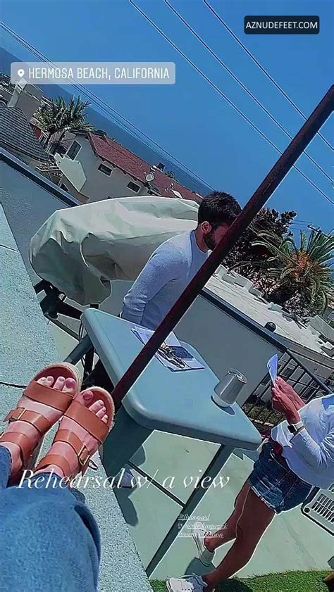 Ali Hamilton Feet Aznudefeet