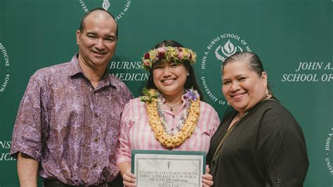 Native Hawaiian Healer In Training Wins National Public Health Award