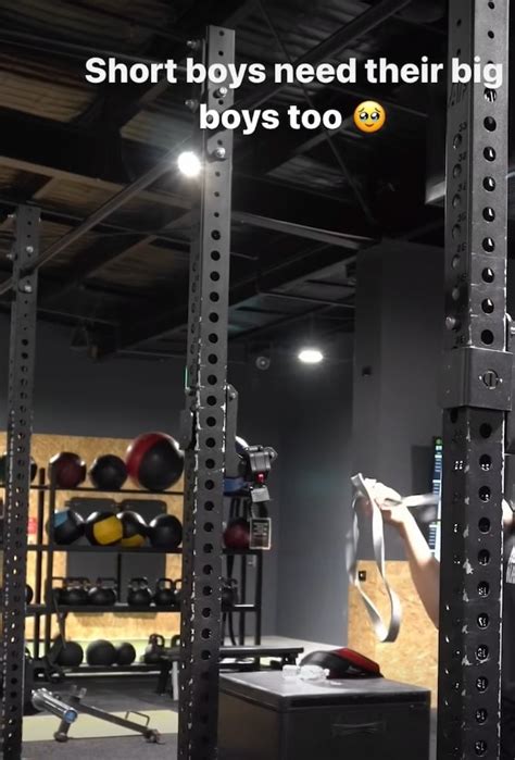 Of Course A Gym Bro Right R Suddenlygay