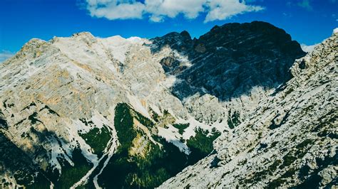 거친 지형 겨울 경치 경치가 좋은 고산 등반 골짜기 광야 극적인 산 높은 고도 높이 눈 돌로미테 돌로미티 락 모험 베네치아 에우가네스카 베네토