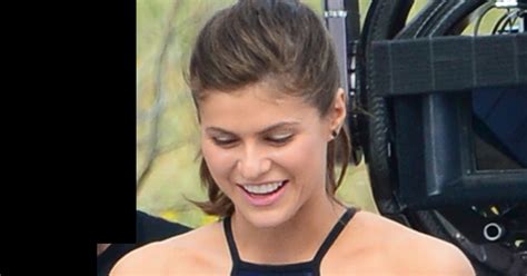 Alexandra Daddario Baywatch Gag