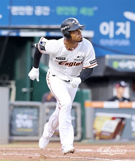 대박인가… 2루타 2방 윌리엄스 잘치는데 발도 빠르다[스한 이슈人]