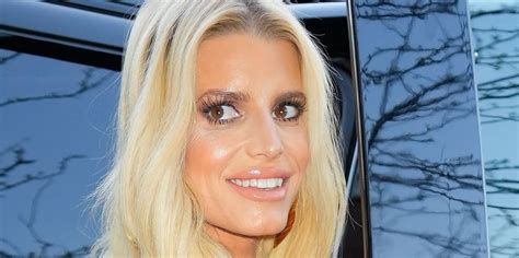 Jessica Simpson Reshares Unrecognizable Photo To Honor 6 Years Of