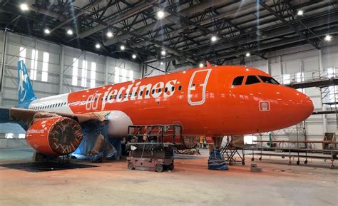 New Low Cost Canadian Airline Acquires First Aircraft Victoria Times