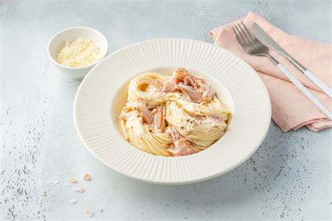 Готовая кулинария оптом, купить готовые салаты оптом, готовые сэндвичи ...