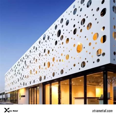 Perforated Screen Wall Xtra Metal